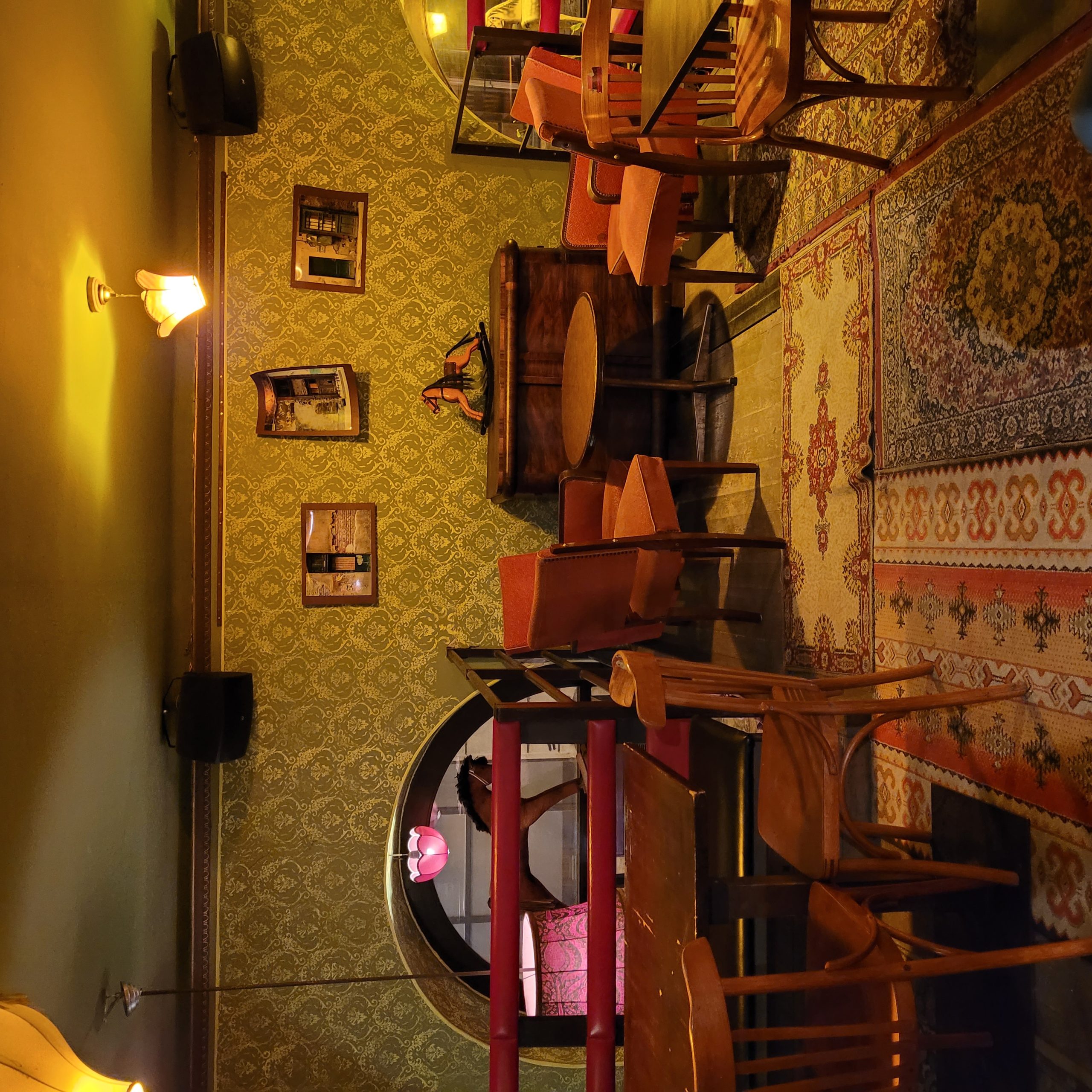 Los mejores Ruin Bars de Budapest - Mola Viajar